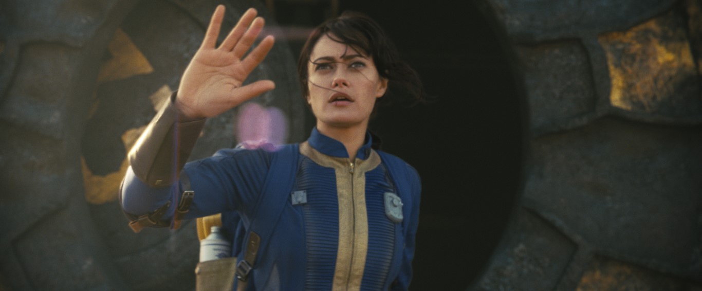 9 Photos from Live-Action 'Fallout' Series Reveal Vault Dwellers ...